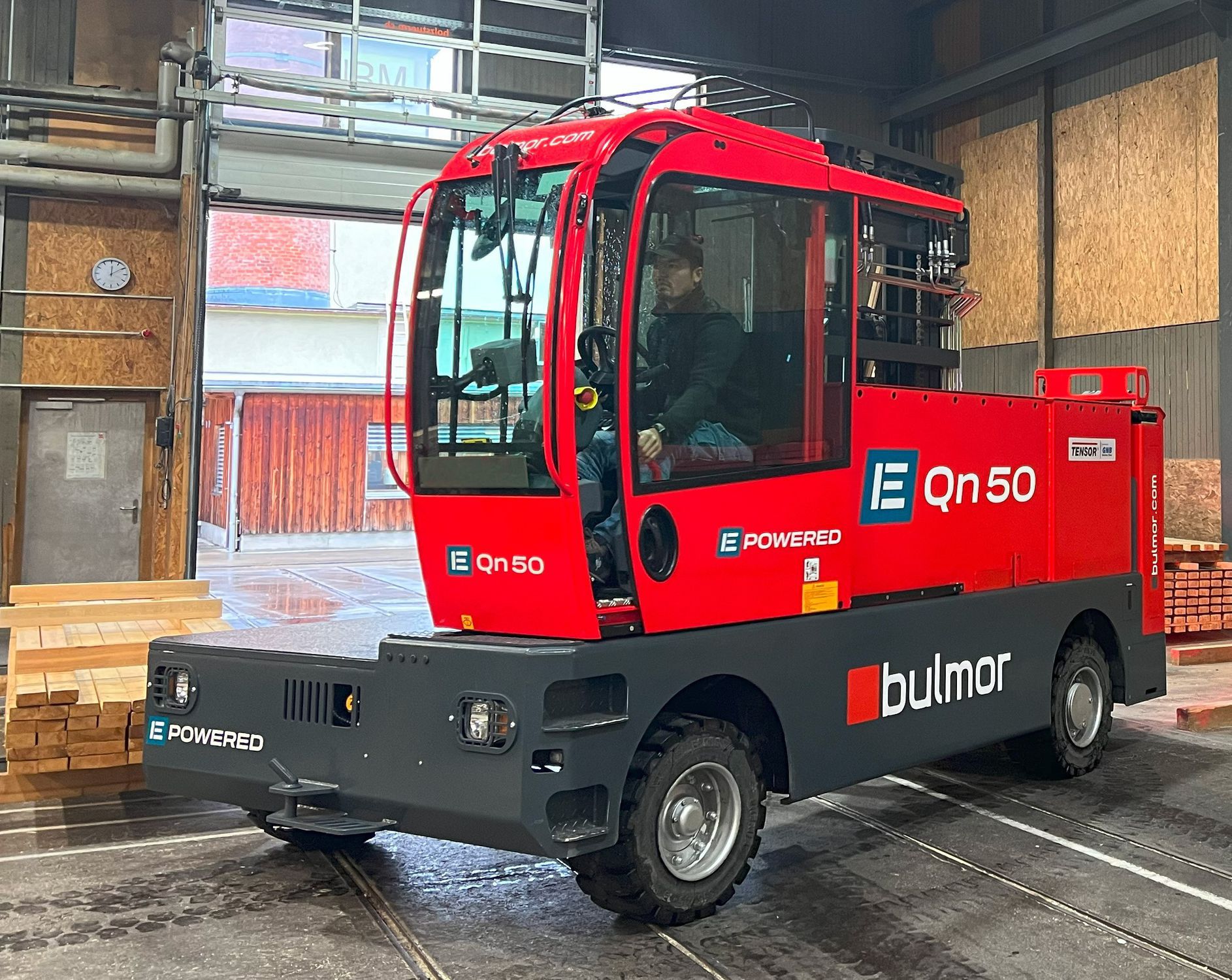 Elektrischer Seitenstapler - EQn 50 - BULMOR industries - Sitz / für ...