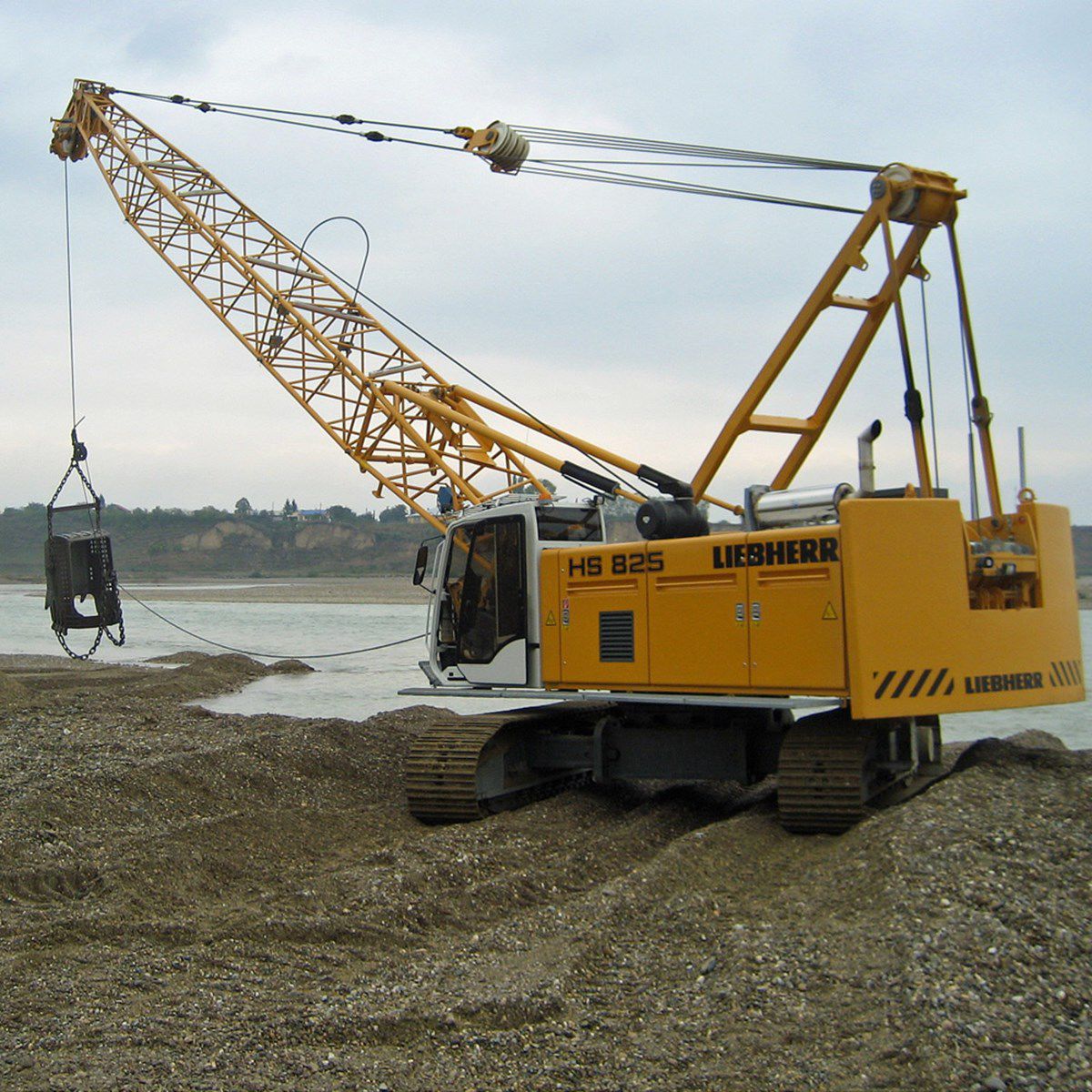 Kran auf Raupen - HS 8040 HD - Liebherr Excavators - mit Ausleger / für ...