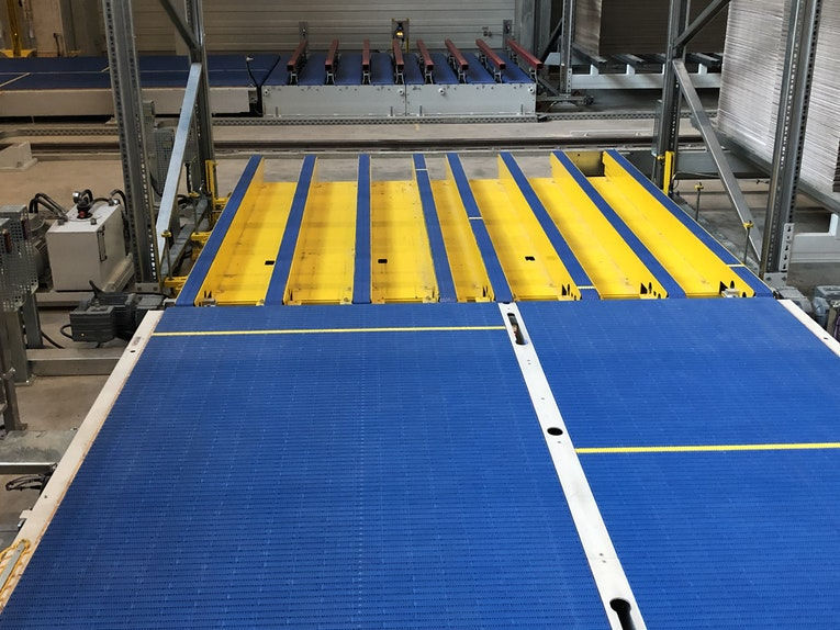 Kettenförderer - MINDA Industrieanlagen GmbH - horizontal / Lager / für ...