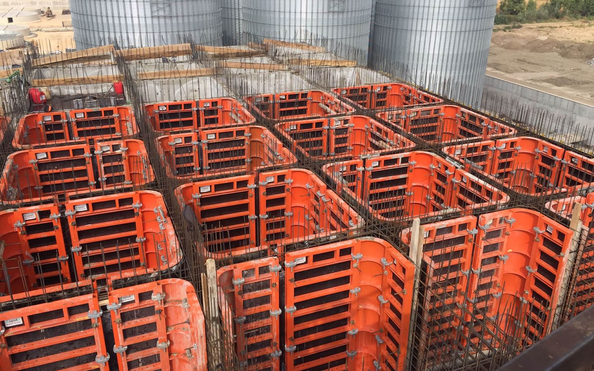 Rahmenschalung - STEELFORM - OZLER FORMWORK AND SCAFFOLDING SYSTEMS ...