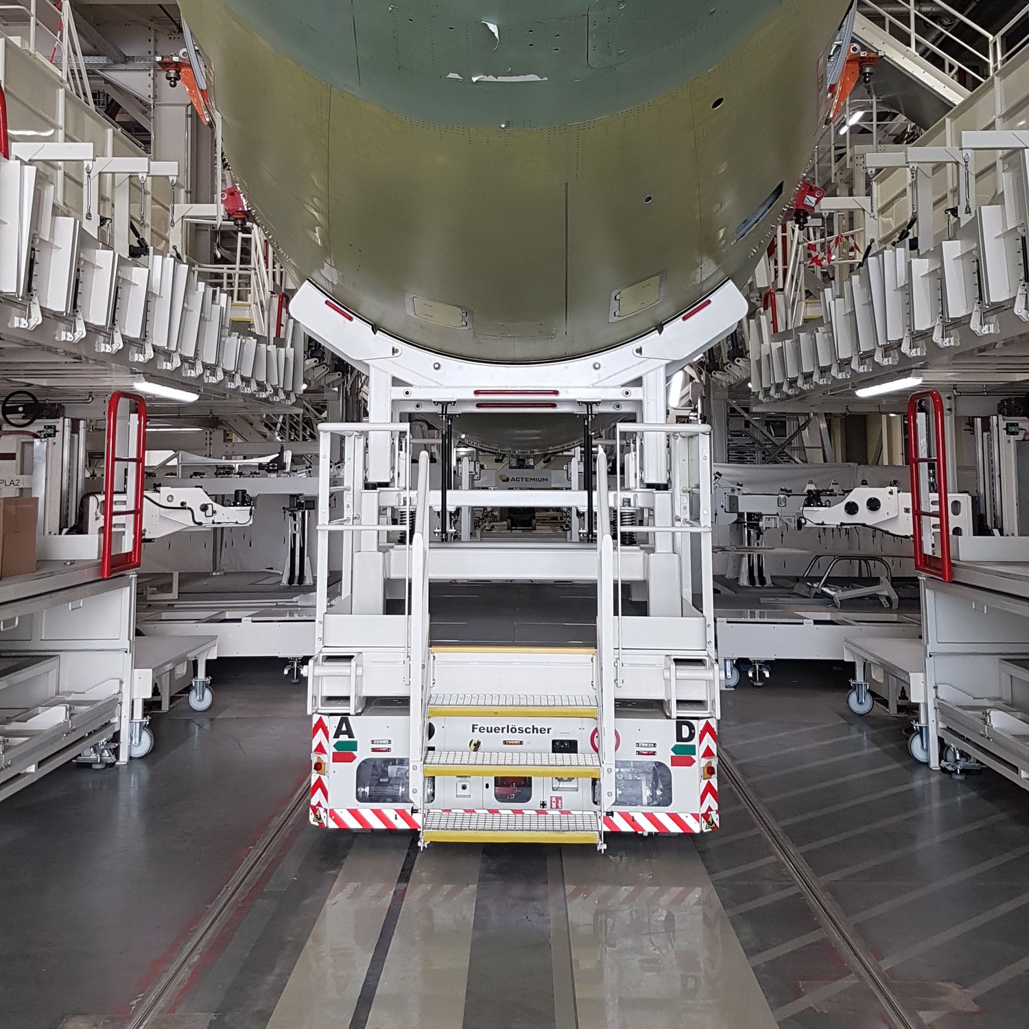 Fahrerloses Transportsystem - DTA