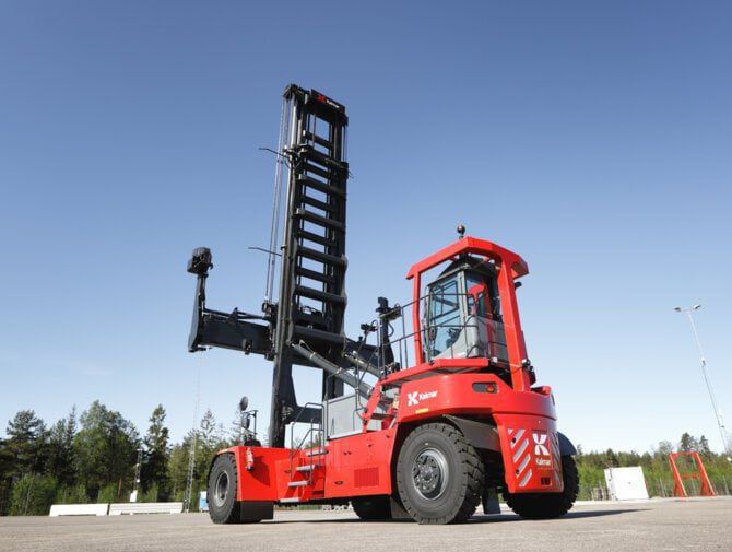 Hubstapler-Containerstapler - ECG90-110 - Kalmar Germany GmbH