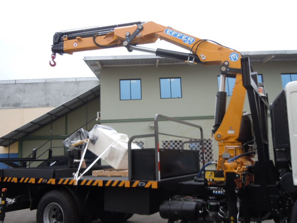 LKW-montierter Kran - 220 - Effer S.p.a - Gelenkausleger ...