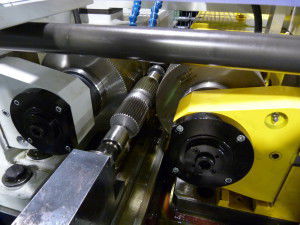 Gewindewalzmaschine - Seny S.A. - CNC